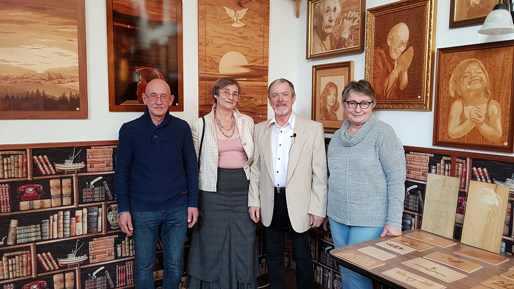 Holzzauber – beeindruckende Werke von Andrej Fast | Sossenheimer ...